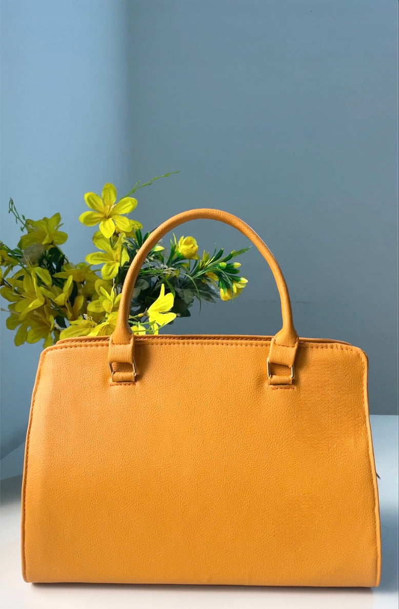 Ample Mustard Bag – Carry Me